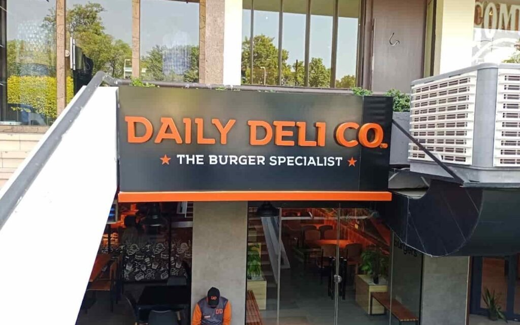 Top 15 Fast Food Restaurants in Islamabad - Menu Point