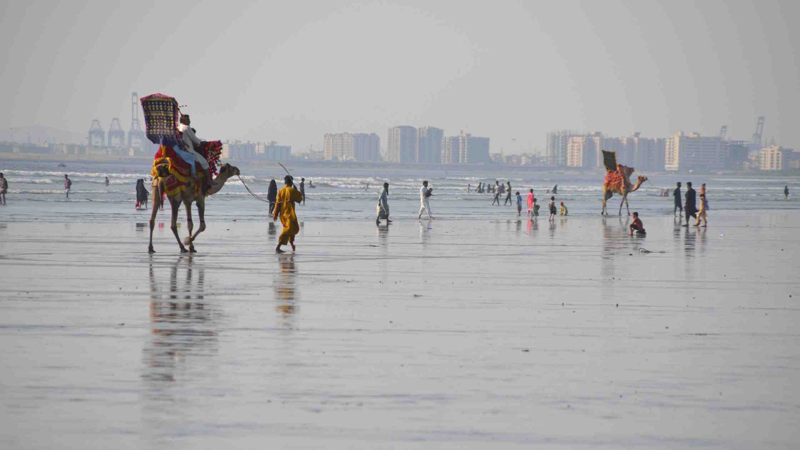 Top 10 Hidden Places in Karachi - Menu Point