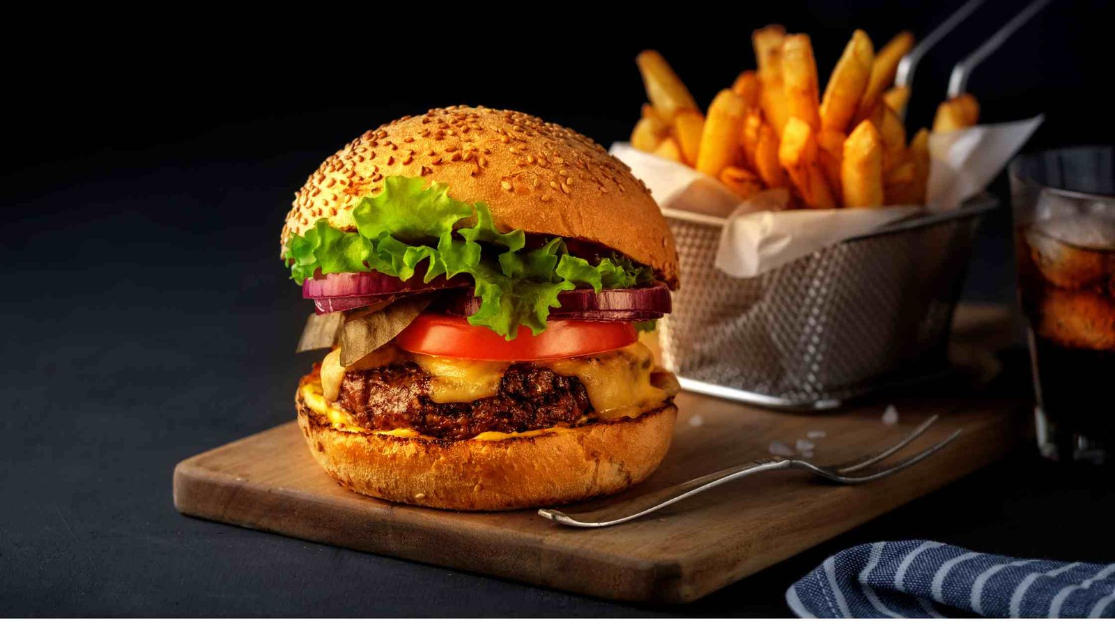 7 Best Burger Spots in Karachi - Menu Point