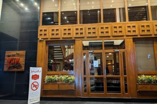 Top 10 Restaurants in DHA Lahore (Must-Visit)